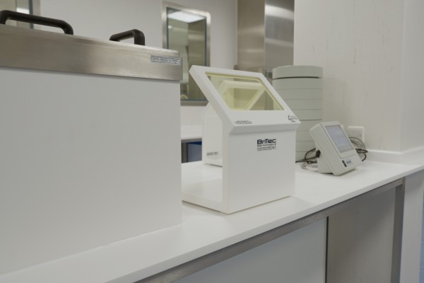 Custom Design & Manufacture – For PET Laboratories – BriTec